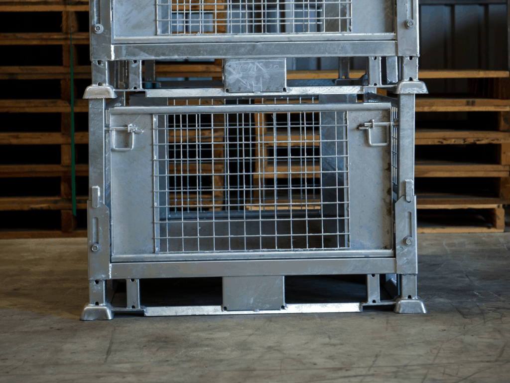 Industry-Leading Steel Storage Cages | DAYWALK