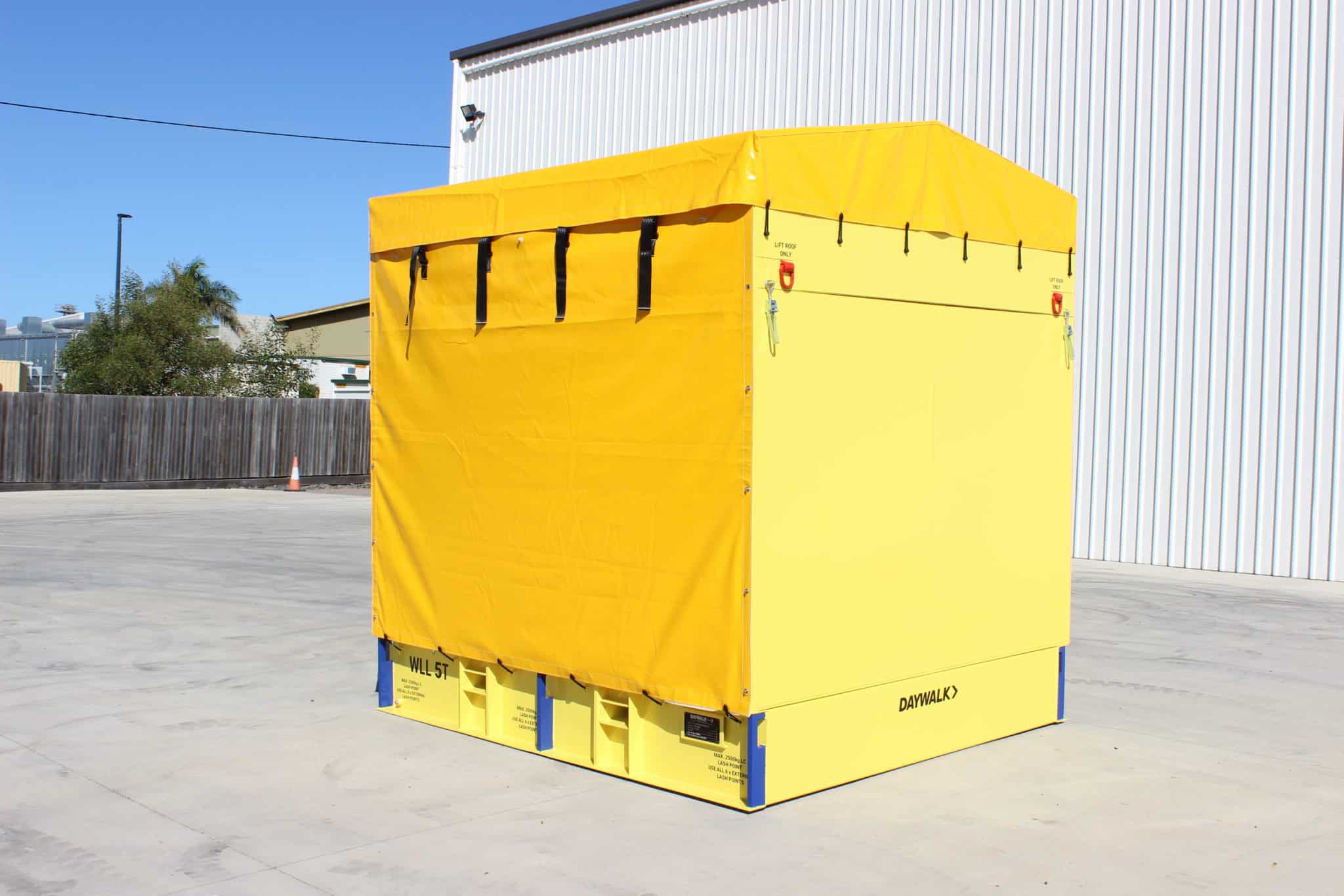 Transformer Transport Transformation | DAYWALK