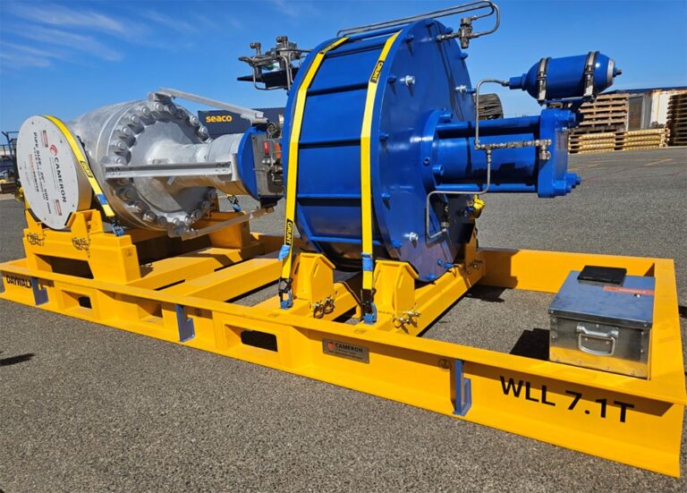 SAVING Schlumberger Valves FROM TIMBER FRAME TRANSPORT | DAYWALK